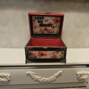 Memory Box - Remembrance Keep Safe Box - Lest We Forget Memory Box ...