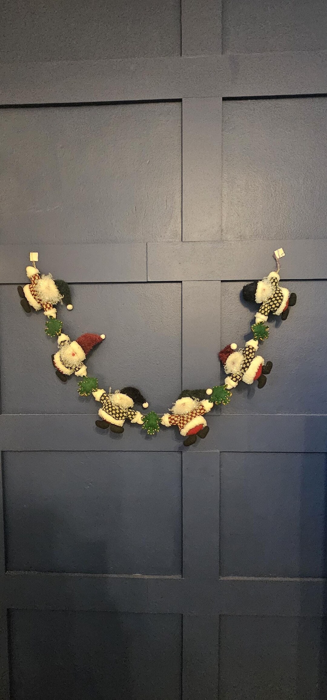 Vintage Style Santa Claus Garland | 6 Santa's | 120cm Length X 13cm ...