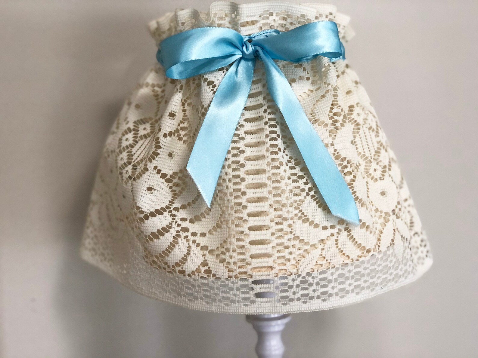 Country Cottage Style Lamp Shade Skirt Décor With Light Blue Ribbon ...