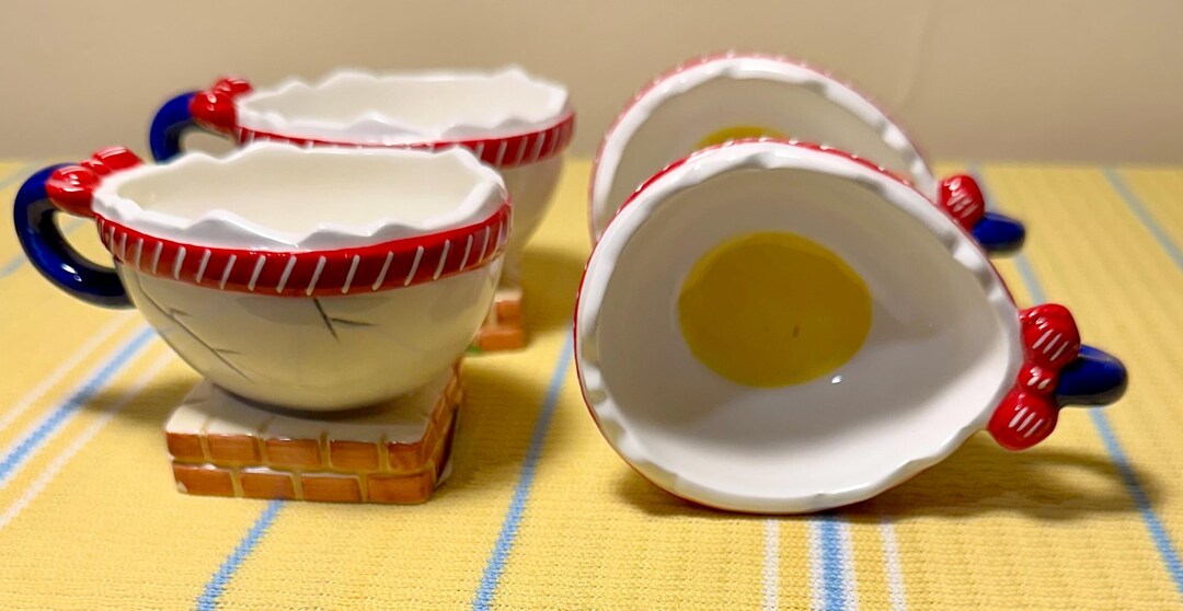 Vintage Humpty Dumpy Set of 4 Egg Cups. These Four Humpty Dumpty Tea ...