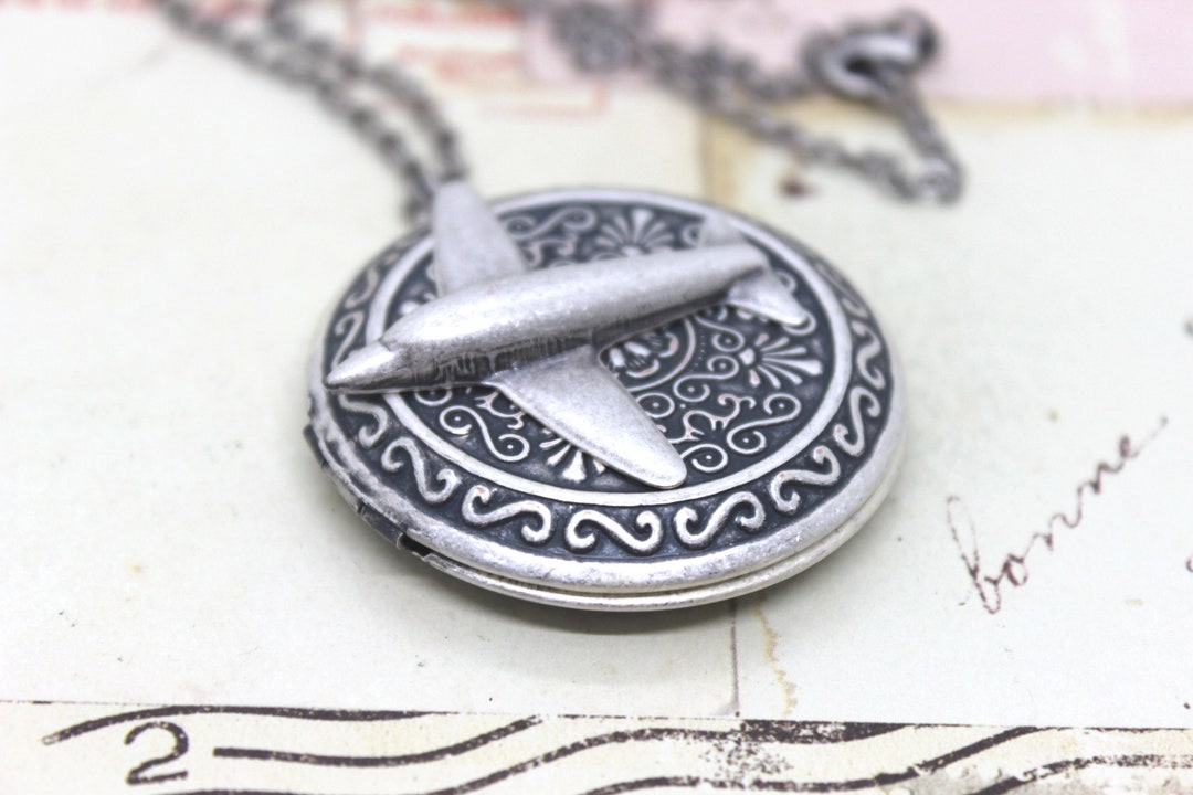 Airplane. Locket Necklace in Silver Ox With Jumbo Floral Locket Jewelry ...