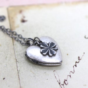 4 Leaf Clover. Locket Necklace. Silver Ox - Etsy