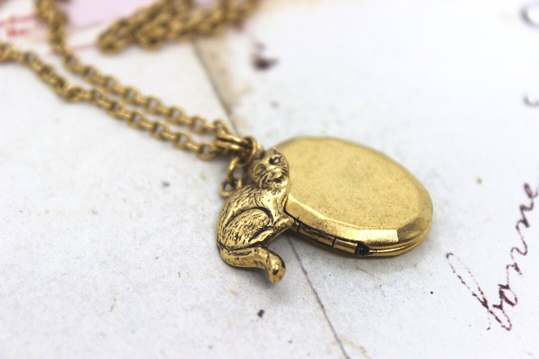 Cat. Locket Necklace. Gold Ox Jewelry - Etsy