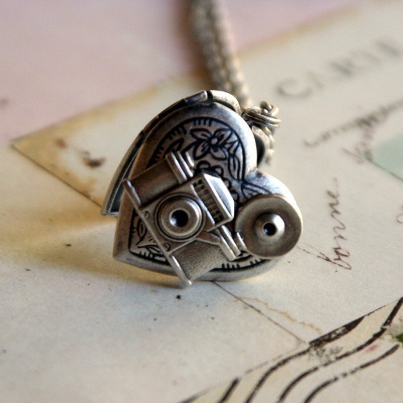 Camera Locket - Etsy