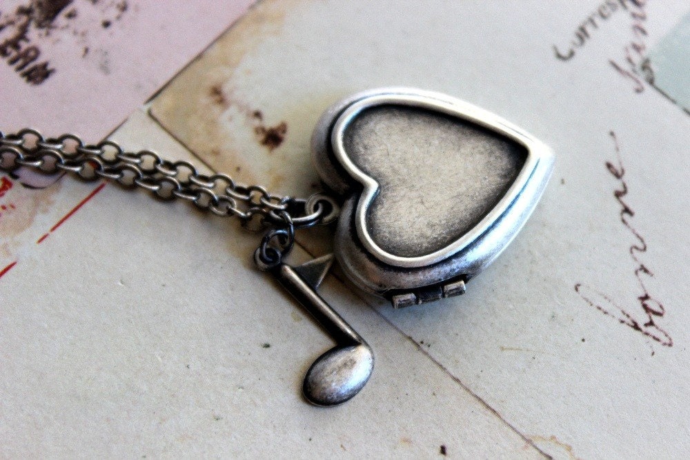 Music note. heart locket necklace. silver ox meduim locket | Etsy