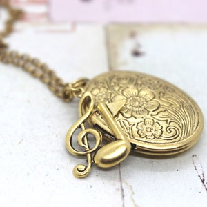 Music Notes Oval. Locket Necklace. Gold Ox Jewelry With Floral Pattern ...