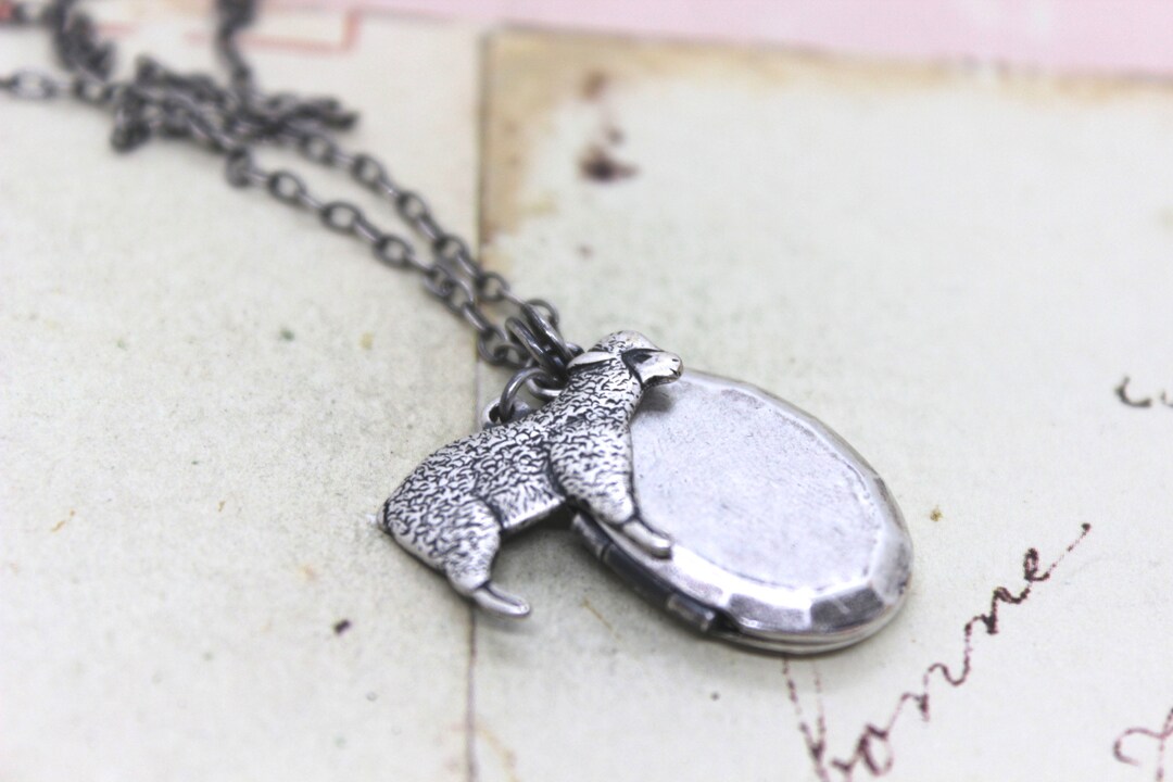 Sheep. Locket Necklace. in Silver Ox - Etsy