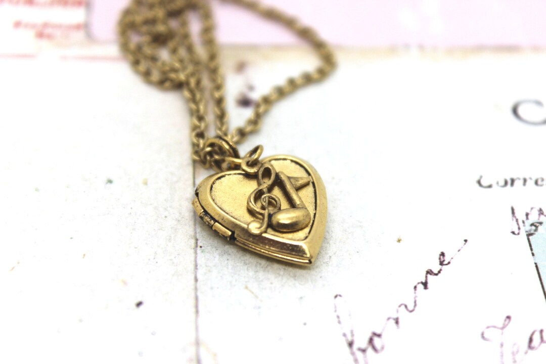 Music Notes Heart Locket Necklace. Gold Ox - Etsy