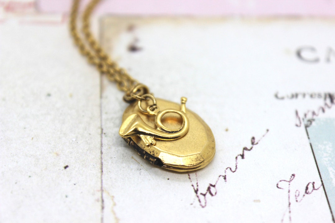 French Horn. Oval Locket Necklace. in Gold Ox - Etsy