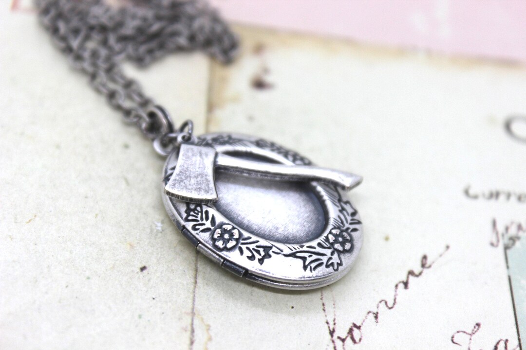 Axe Floral Oval Locket Necklace in Silver Ox - Etsy
