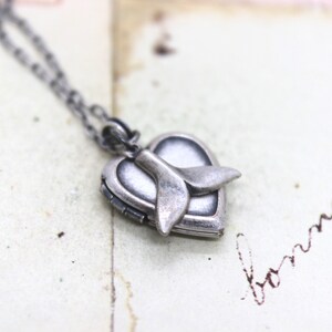 Whale Tail. Locket Necklace. in Silver Ox - Etsy