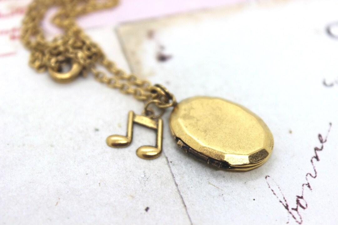 Music Notes Locket Necklace. Gold Ox - Etsy