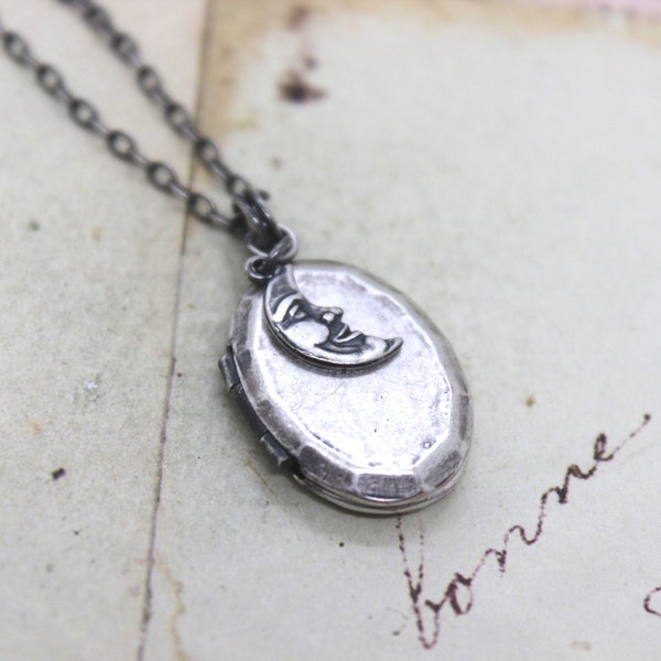 Moon Locket - Etsy