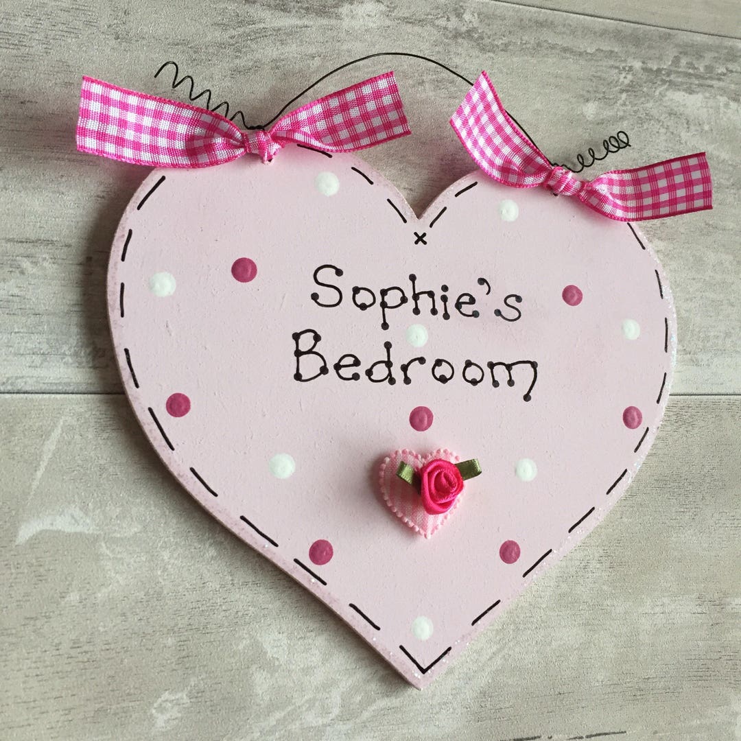 GIRLS Heart Bedroom Door Name Sign Plaque ~ Handmade & Personalised - Etsy