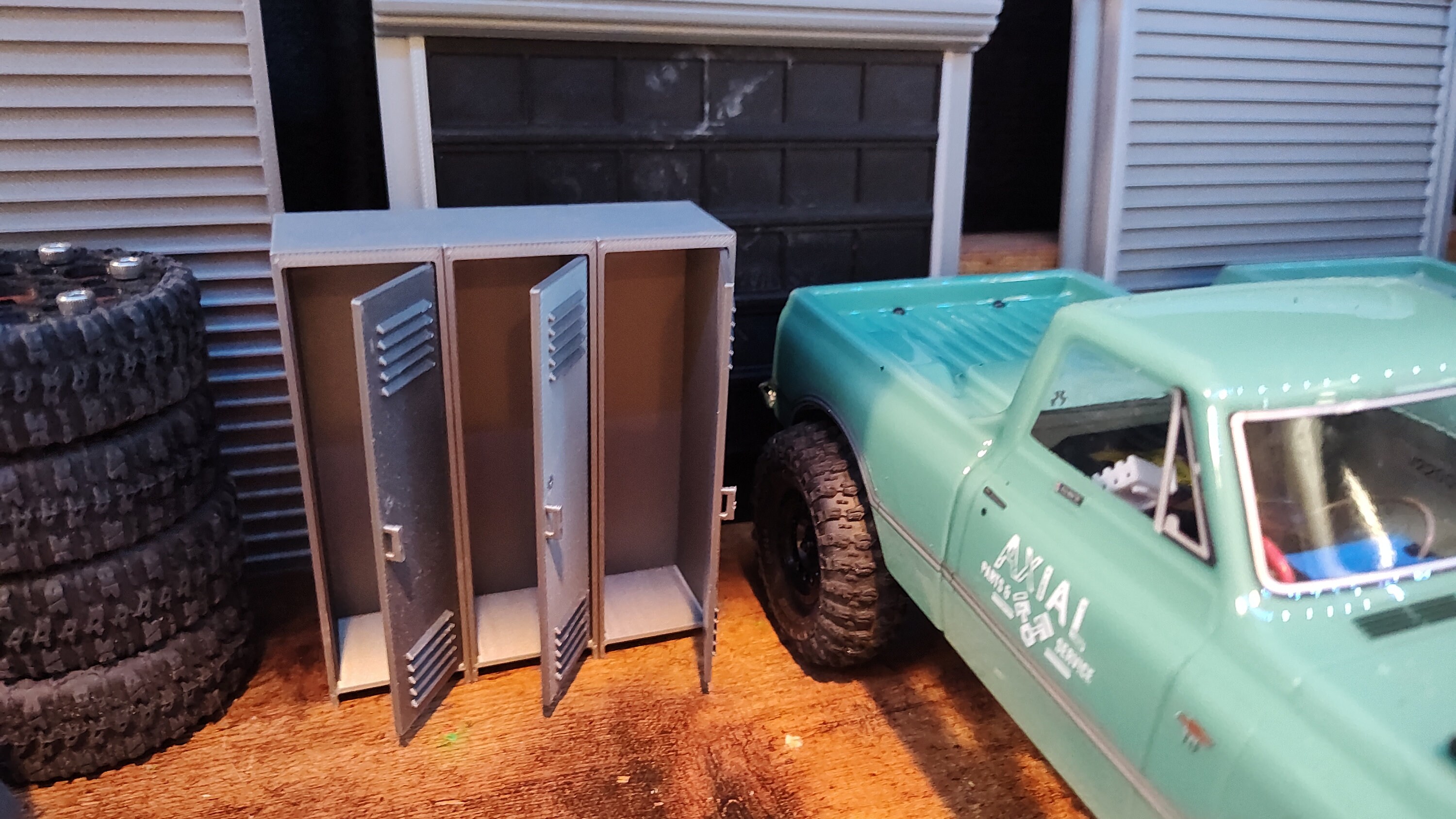 RC Garage Scale Lockers - Etsy