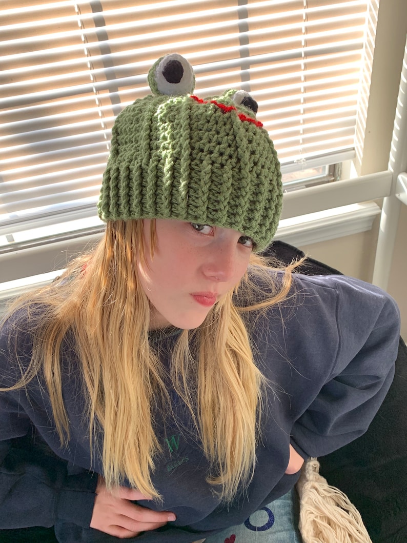 Crocheted Frog Hat / Frog Stocking Cap - Etsy