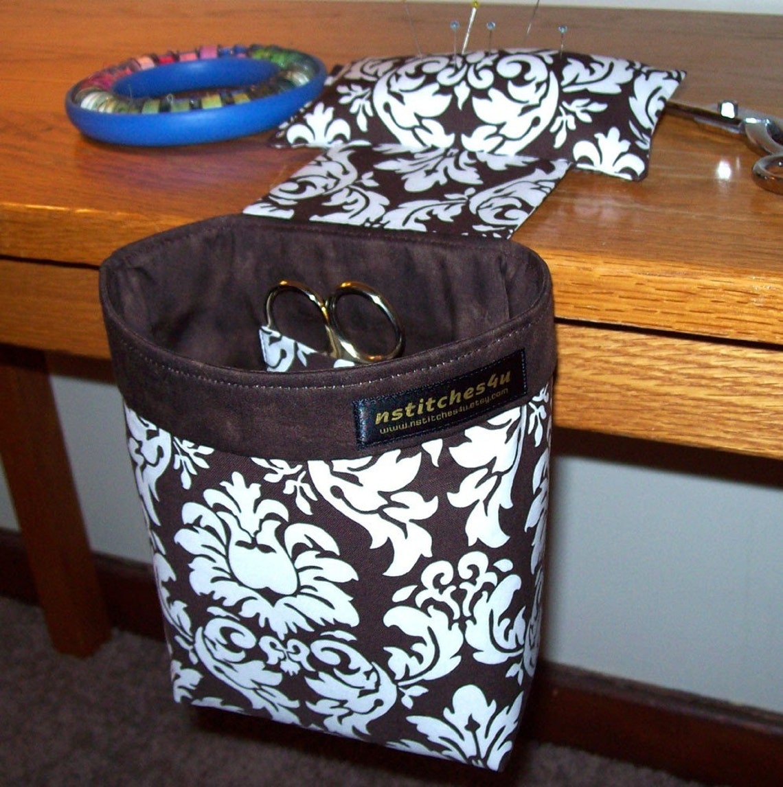 Thread Catcher, Scrap Caddy, Scrap Bag, Pincushion - With Rubberized ...