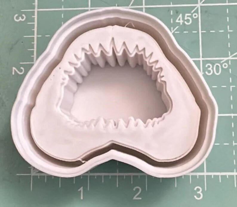 Shark Jaws / Jaws / Regular or Vent Clip / Freshie Mold / Mold ...