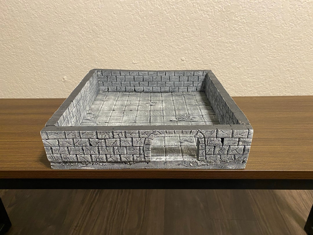 Dungeon Room: 10x10 TTRPG Terrain With Walls - Etsy