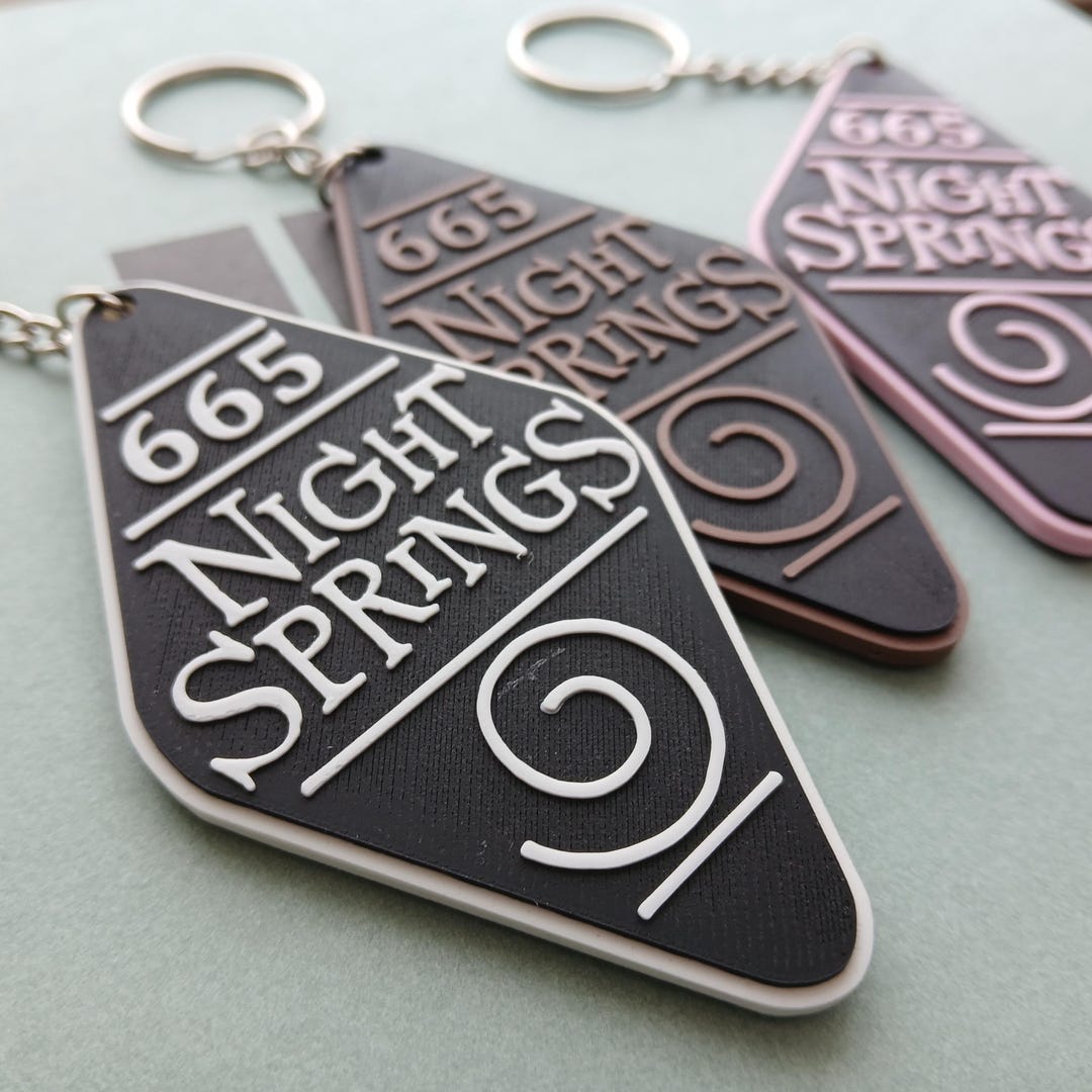 Alan Wake "night Springs" 3d Printed Keychain - Etsy