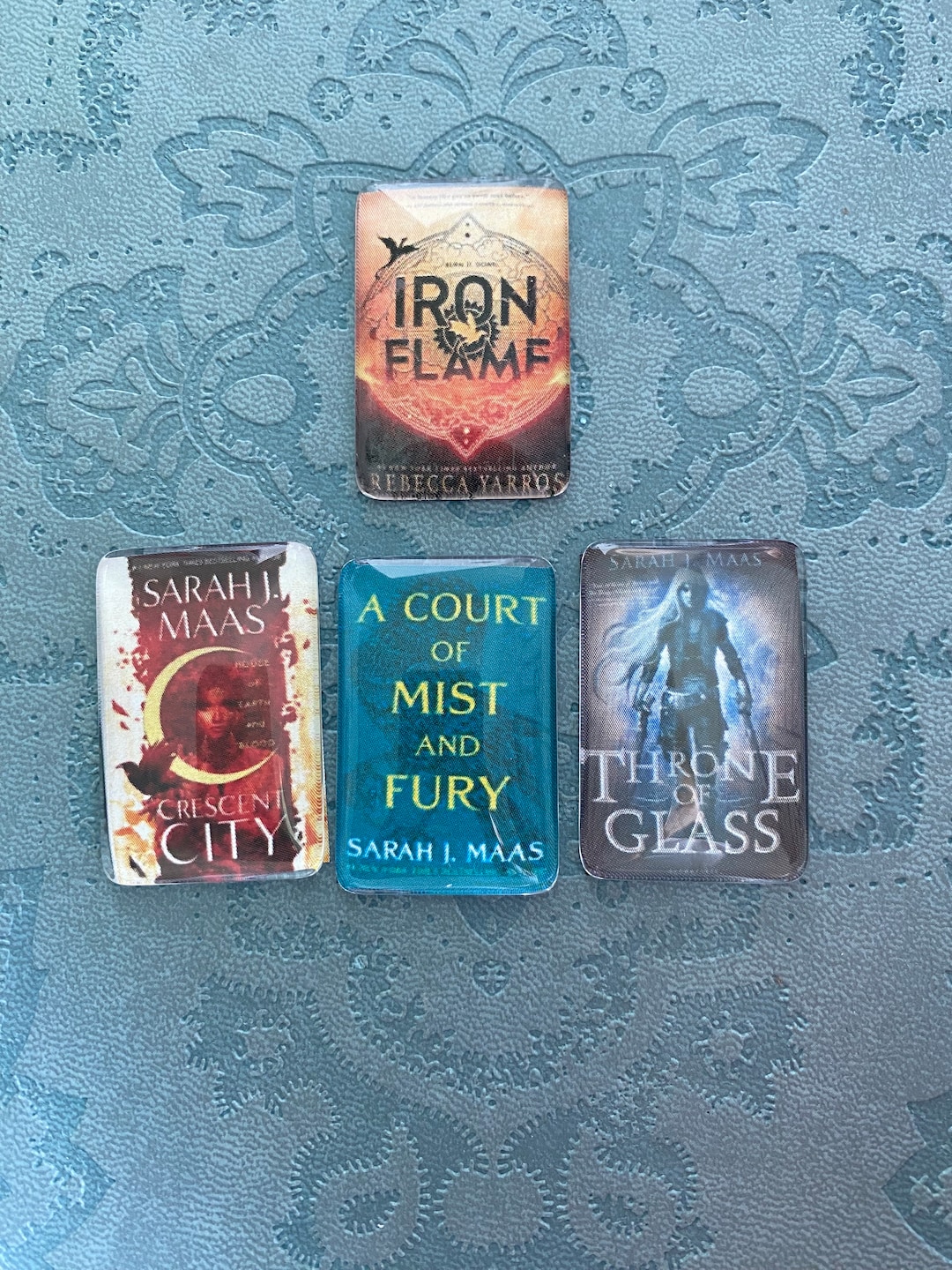 Mini Book Cover Pins,romantasy Mini Books Pin,1.5 Inch, Book Pin ...