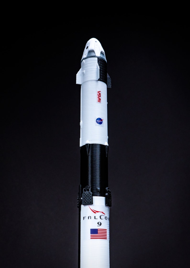 Falcon 9 Crew-1 | Dragon Resilience | Plastic Model | Rocket | Spacex ...