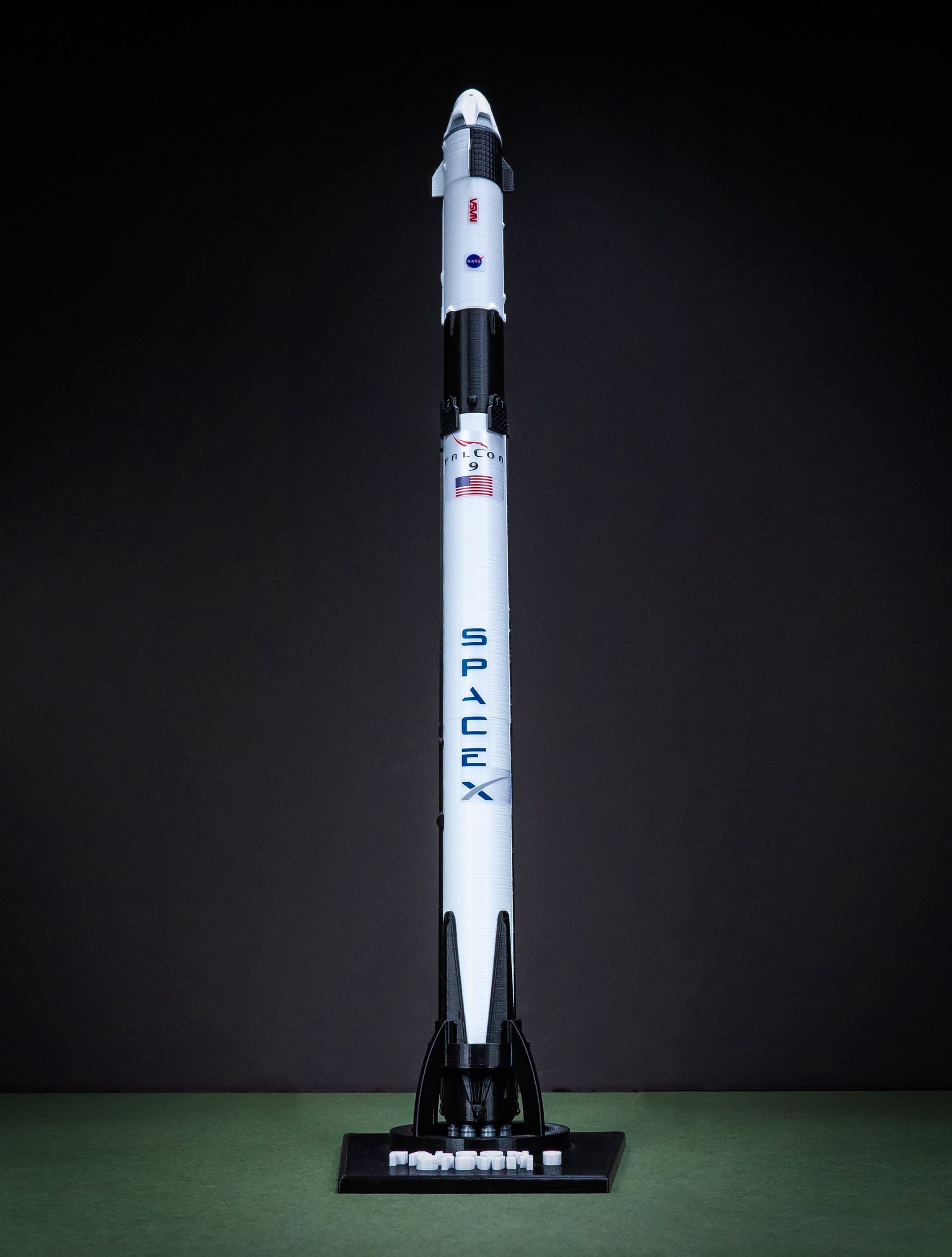 Falcon 9 Crew-1 | Dragon Resilience | Plastic Model | Rocket | Spacex ...