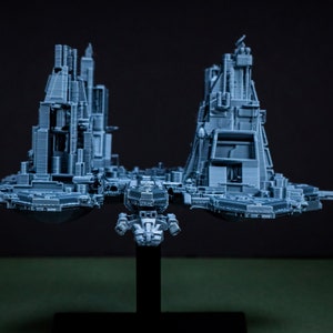 The Refinery Installation | Plastic Model Spaceship | Alien | Alien ...