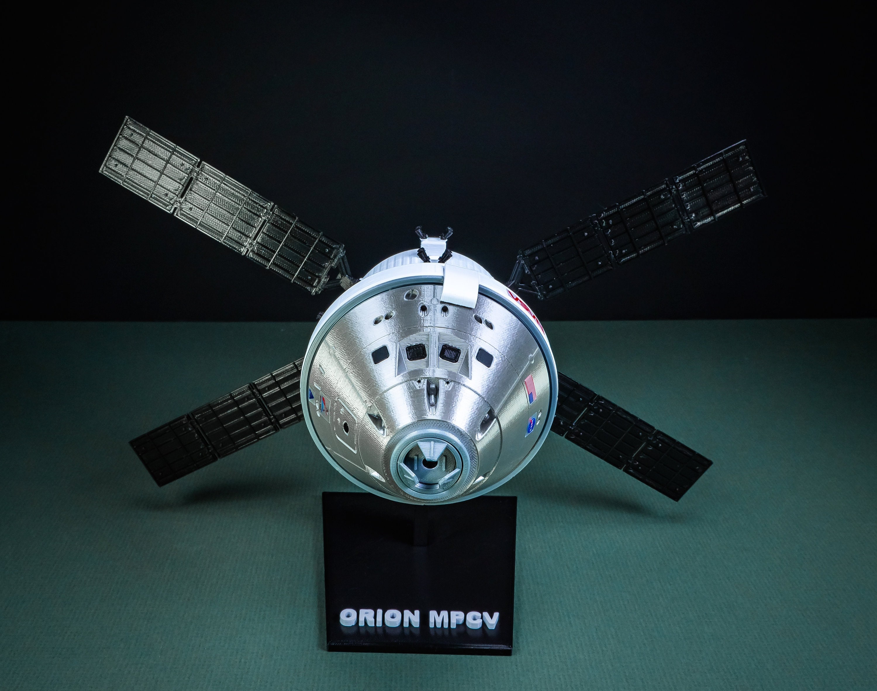 Orion MPCV Spaceship | Plastic Model | NASA Spacecraft | Artemis Rocket ...