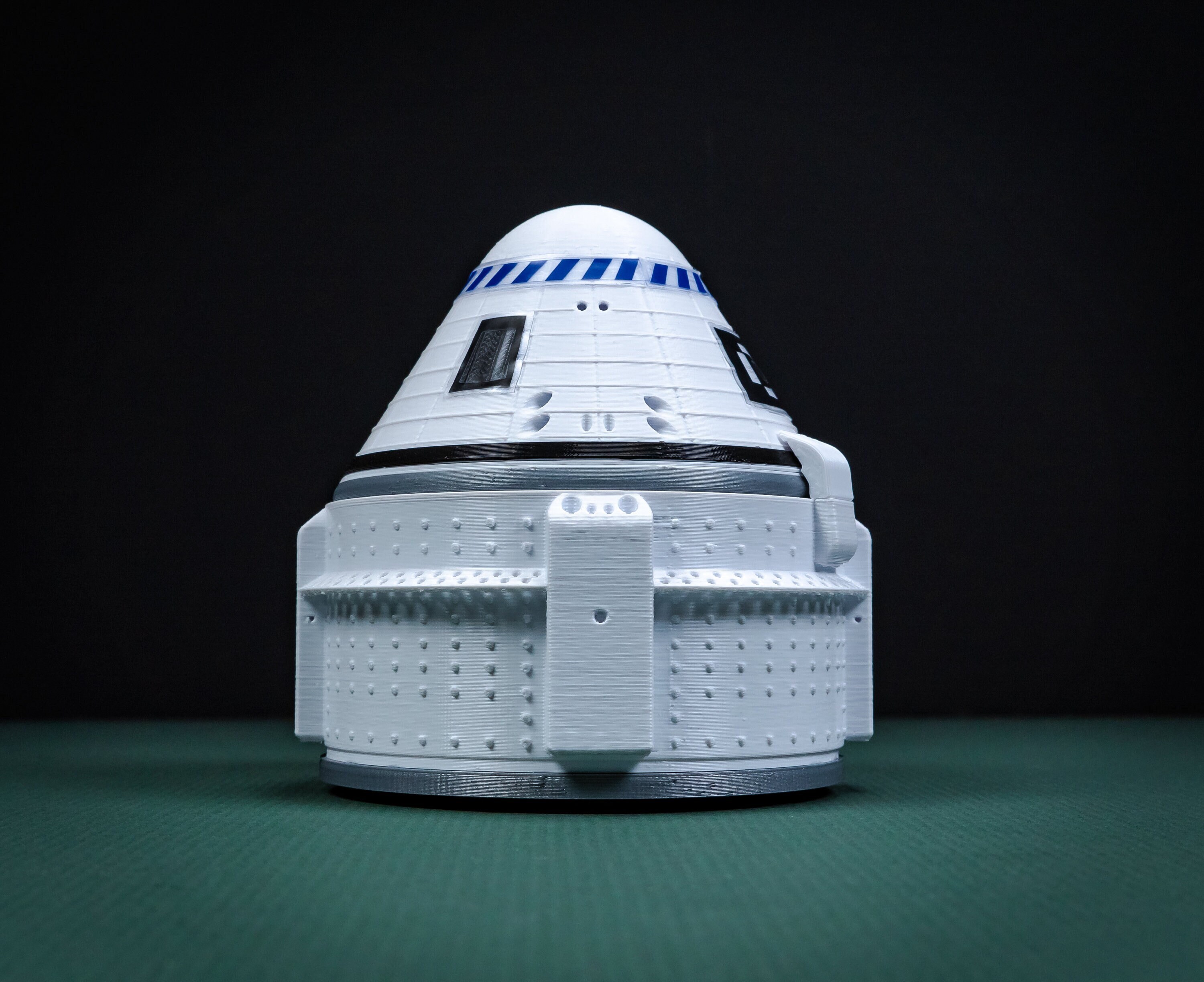 Boeing CST-100 Starliner Spaceship | Plastic Model | Nasa | Capsule ...