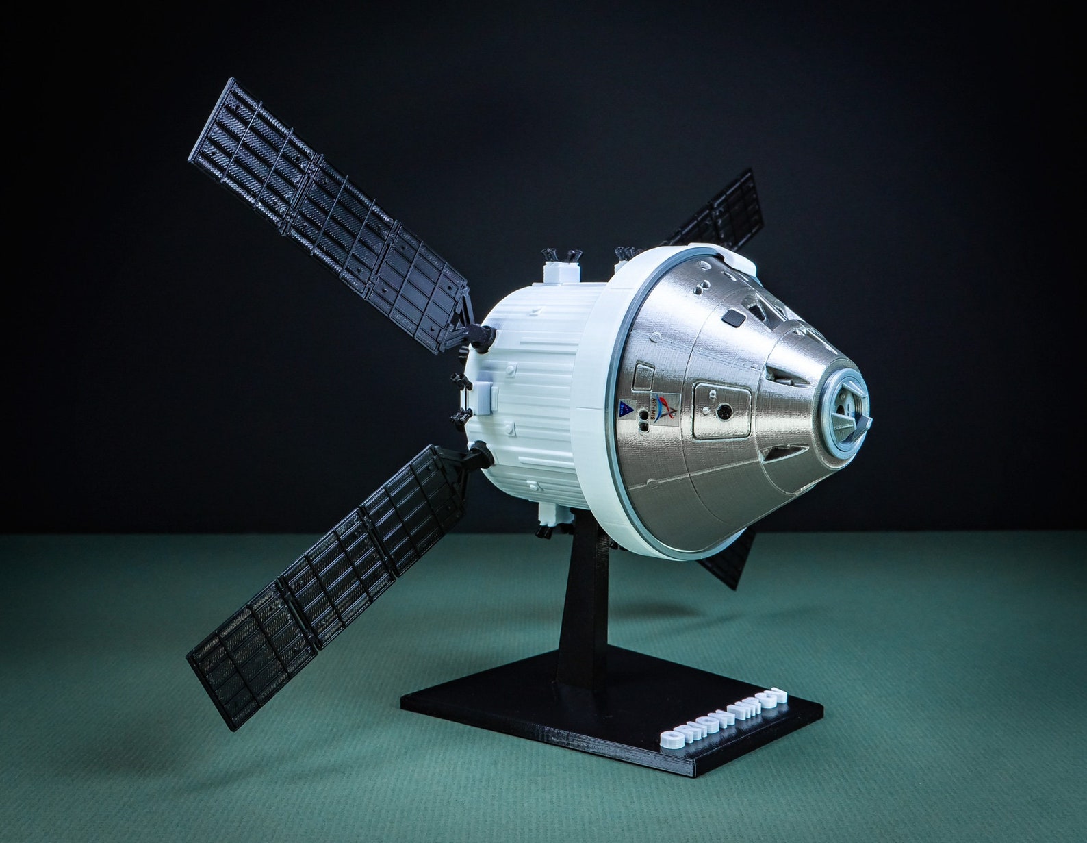 Orion MPCV Spaceship | Plastic Model | NASA Spacecraft | Artemis Rocket ...