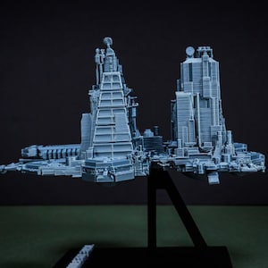 The Refinery Installation | Plastic Model Spaceship | Alien | Alien ...