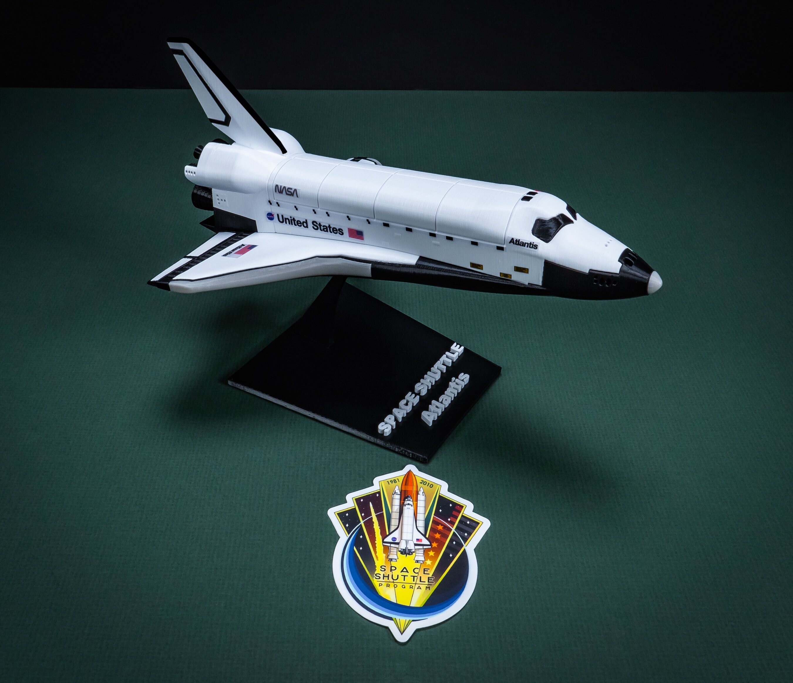 Space Shuttle Atlantis Plastic Model Rocket Spacecraft Space Shuttle 3d ...