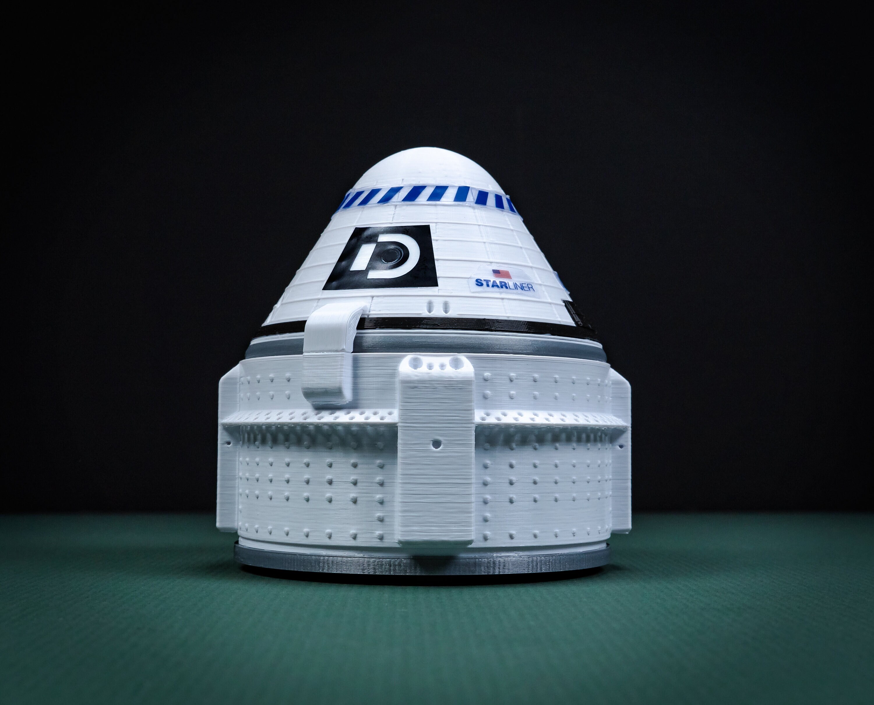 Boeing CST-100 Starliner Spaceship | Plastic Model | Nasa | Capsule ...