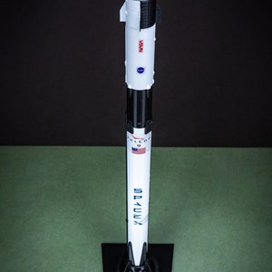 Falcon 9 Crew-1 | Dragon Resilience | Plastic Model | Rocket | Spacex ...