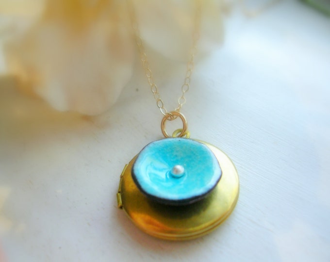 Poppy Locket Necklace Custom Modern Brass Locket With Enamel Poppy Gold ...