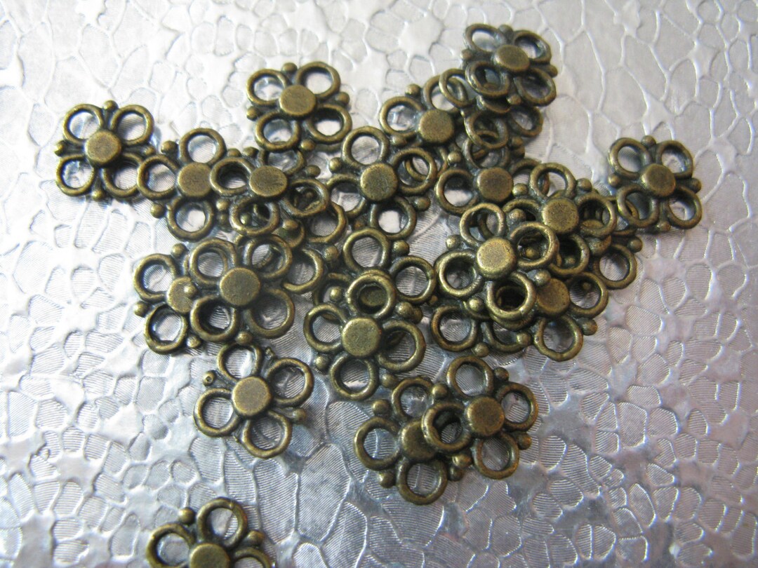 Brass Plated Flower Connector Link ( 24 ) Cute Flower Link - Etsy
