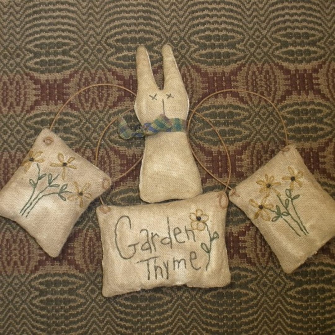 E-pattern Primitive Spring Ornament PDF Bunny - Etsy