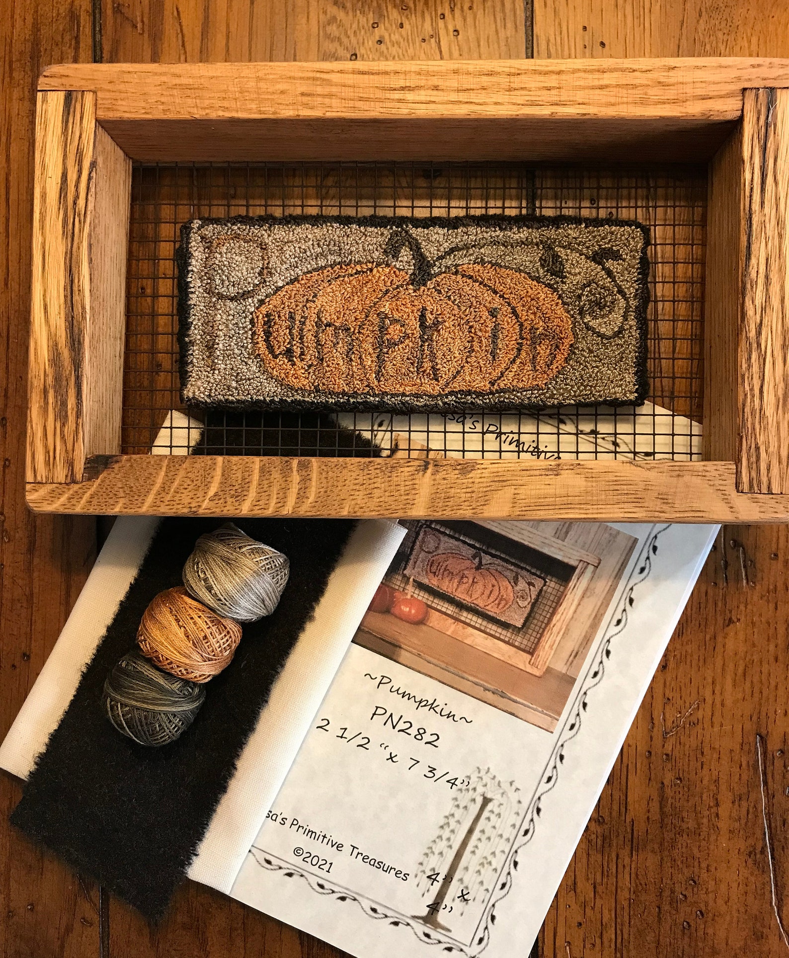 PN282 Pumpkin With Sifter Frame Pattern on Weavers Cloth - Etsy