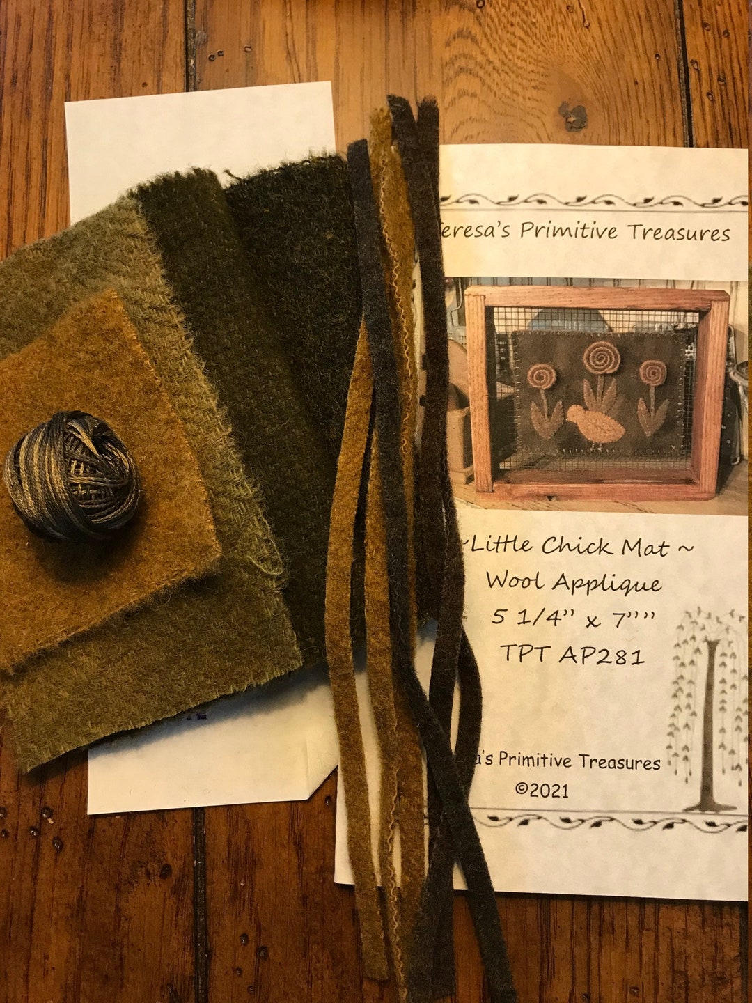 AP281 Little Chick Kit Sifter Frame Wool Applique Pattern - Etsy