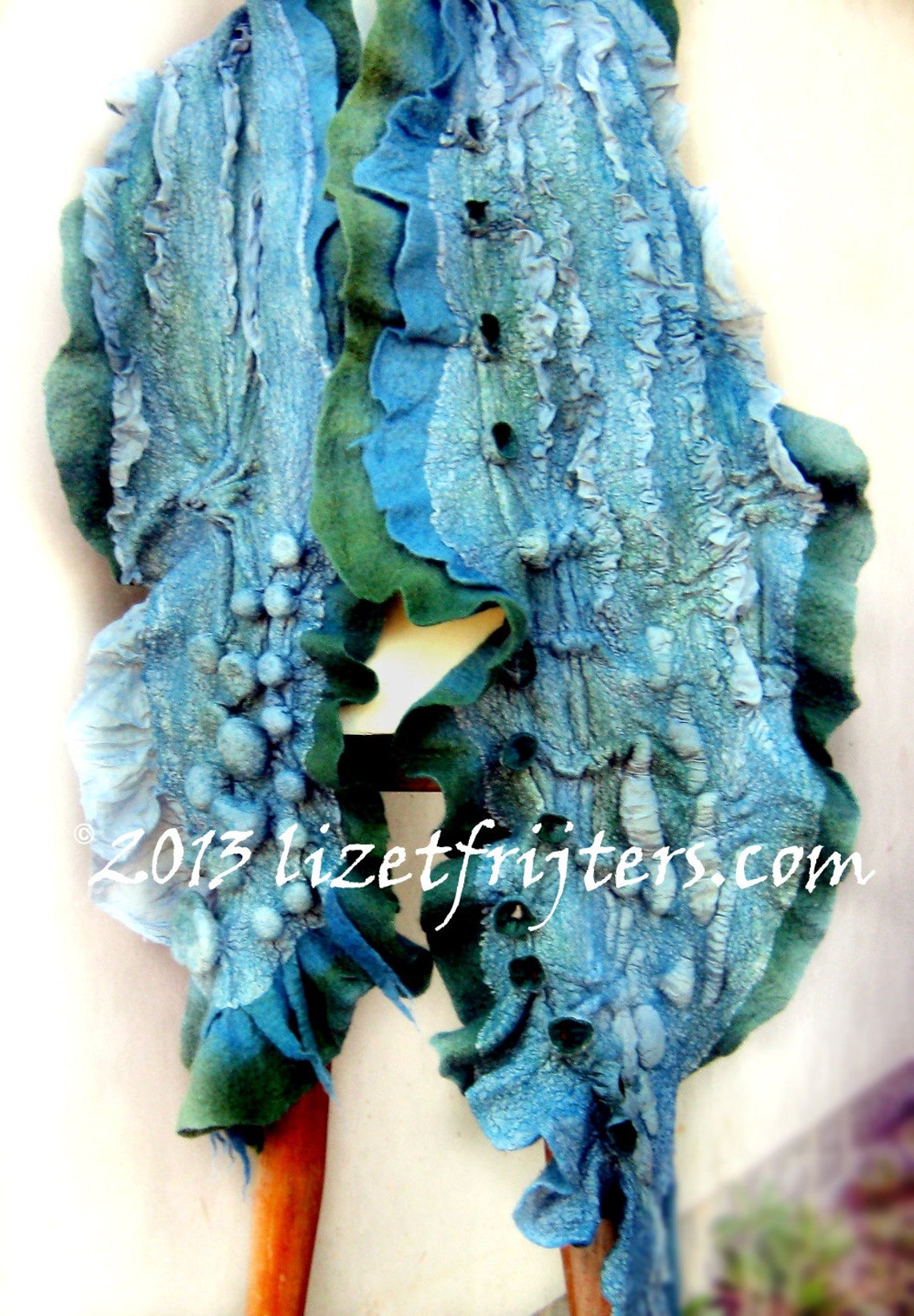 Shibori Felting Textured Ruffled Nuno Felt Scarf PDF Tutorial Pattern ...