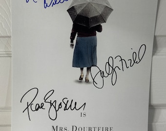 Robin Williams Signed Mrs. Doubtfire Photograph Autographed - Etsy