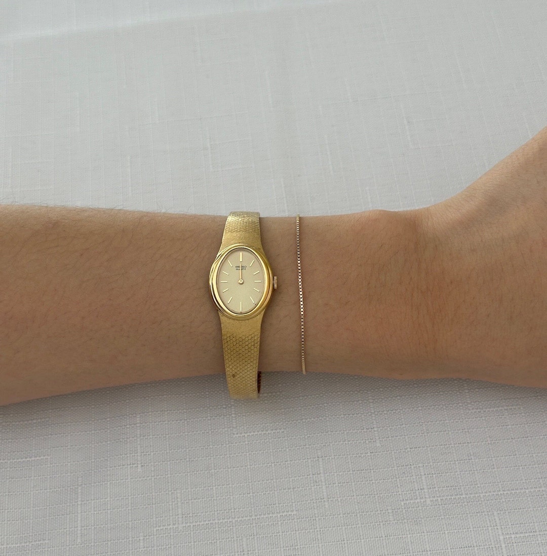 Vintage Ladies Gold Seiko Circle Watch - Etsy