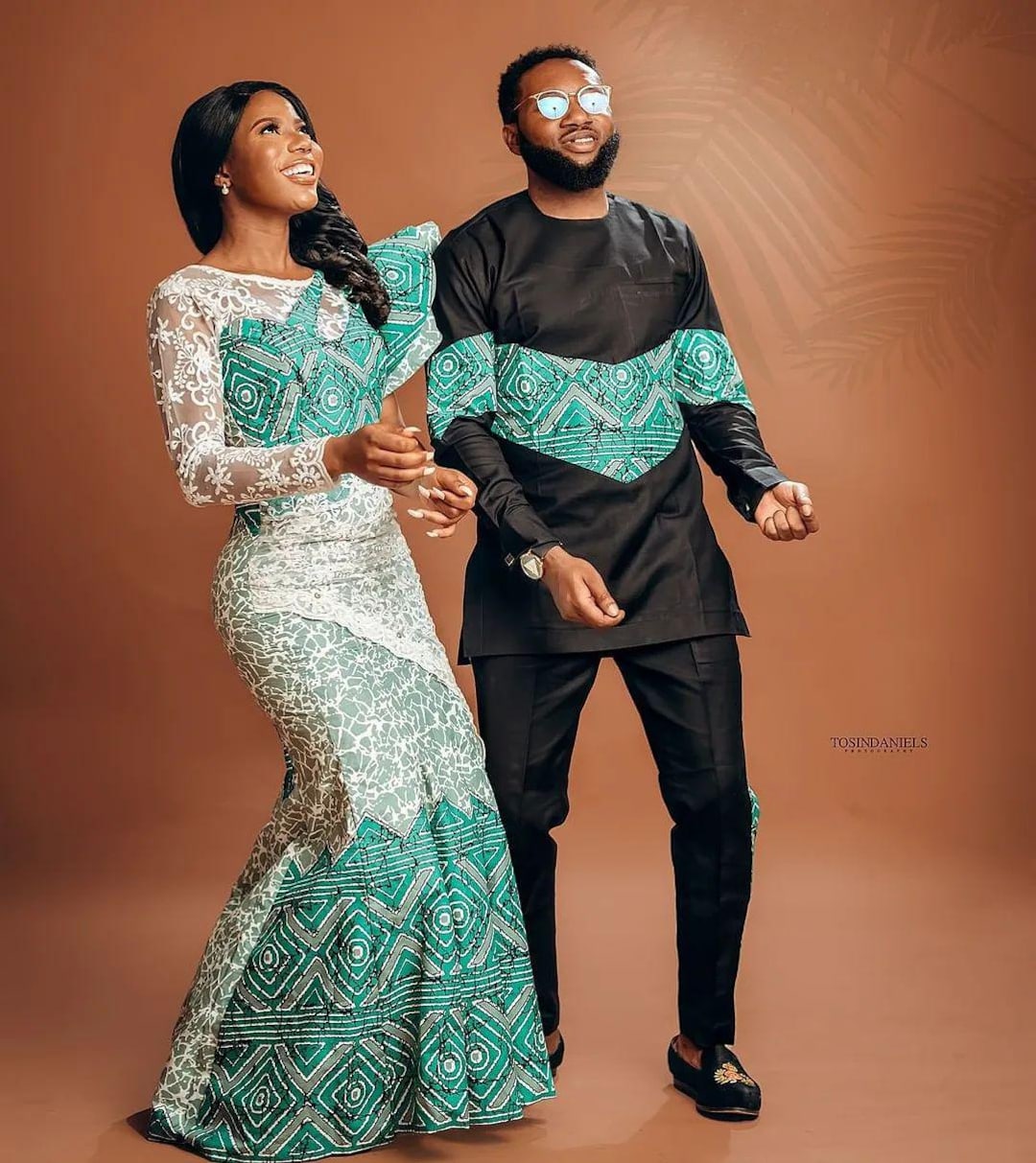 Matching Ankara Couple Outfits: Traditional Wedding & Engagement Attire ...