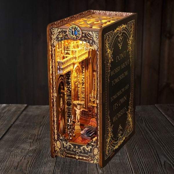 Book Nook Shelf Insert - Etsy