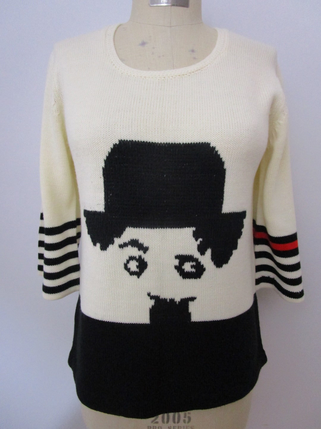 S 70s Charlie Chaplin Knit Pullover Sweater Pronto Collectible Acrylic Beige Black - Etsy