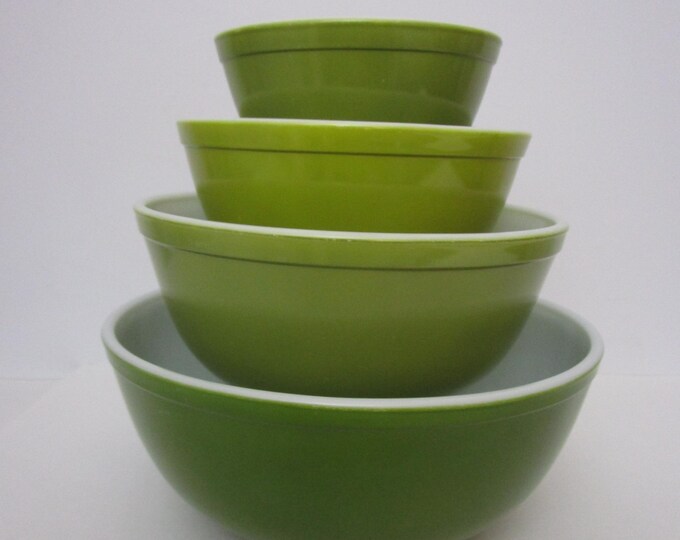 Pyrex Green Verde Round Mixing Bowl Nesting Set of 4 USA - Etsy