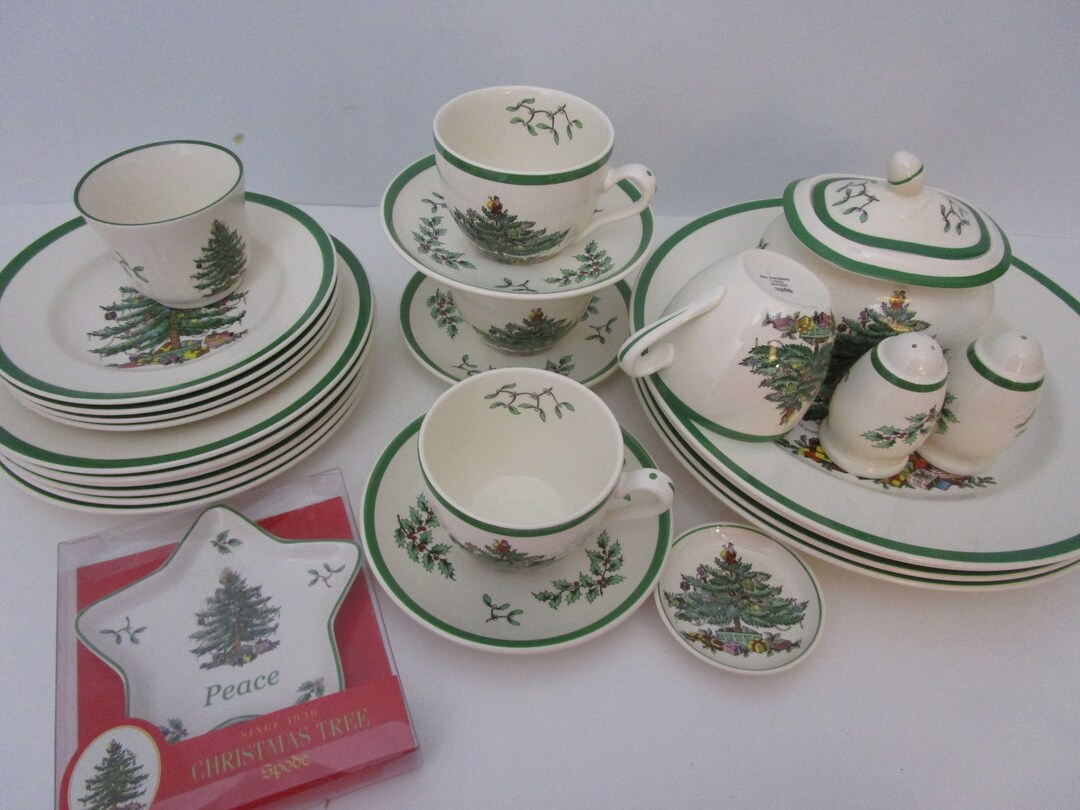 Set of 28 Spode CHRISTMAS TREE Dinner Salad Bread Plates Sugar S P Cups ...