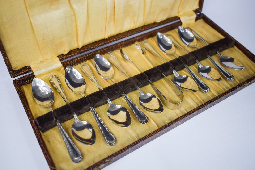 Antique Vintage Boxed Set of EPNS Tea Spoons X 11 and Sugar Tongs ...
