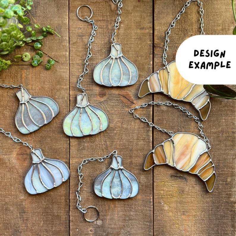 Croissant and Garlic Stained Glass Pattern // DIGITAL DOWNLOAD Hobby ...